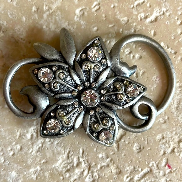 Jewelry | Silver With Rhinestones Broach Pin | Poshmark